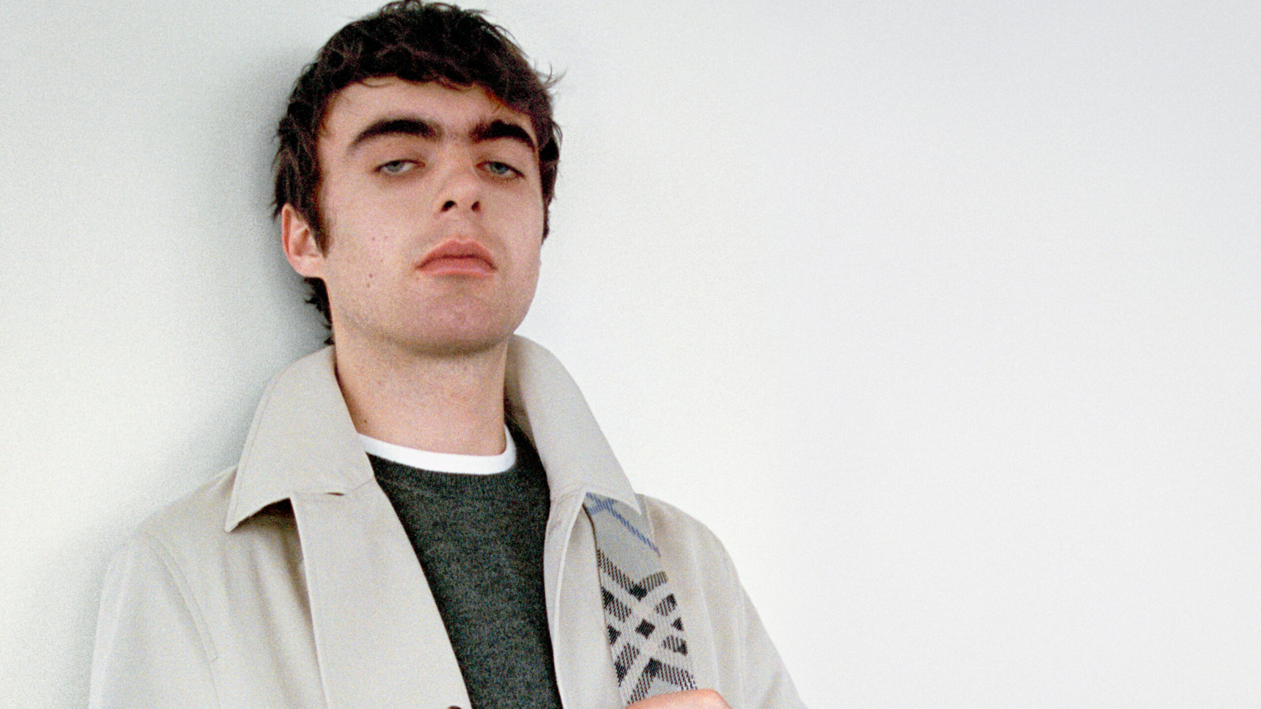 Rencontre Lennon Gallagher ; le nouveau visage de Burberry Classics et ...